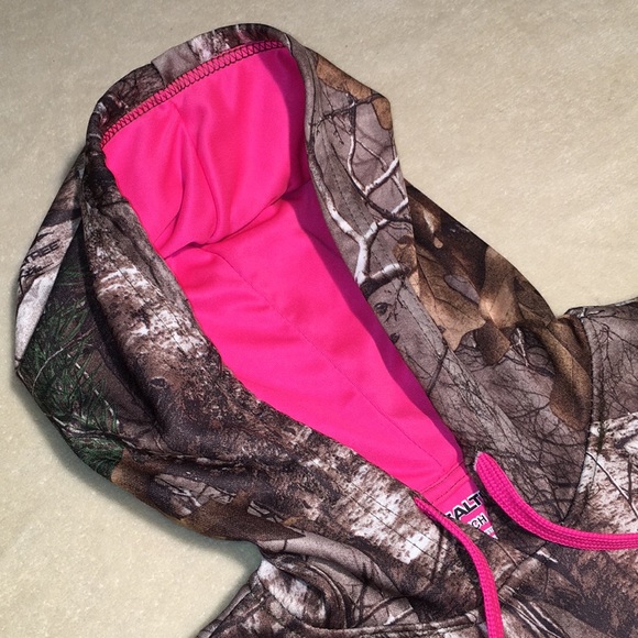 Realtree | Tops | Realtree Womens Camo Pink Pullover Hoodie S 46 | Poshmark